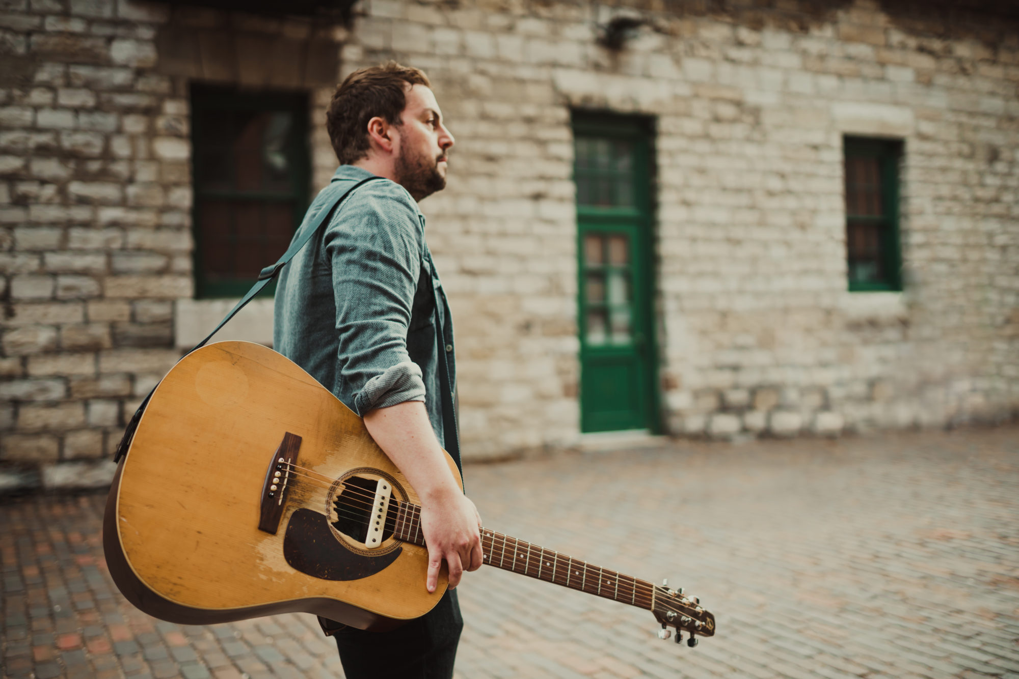 PREMIERE: Rob Moir hits the road with "Sometimes You Gotta Go"