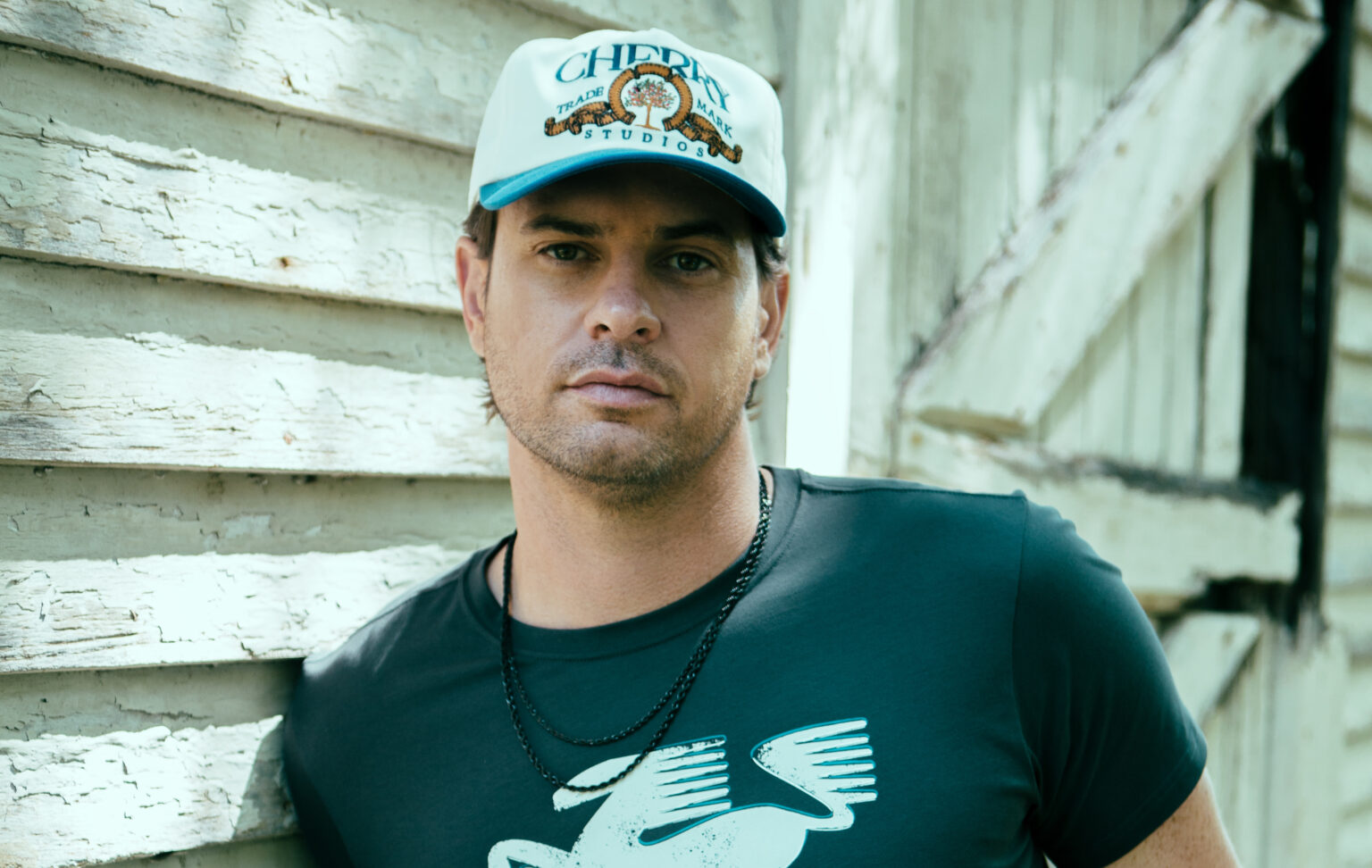 Matt Stell to release debut album 'Born Lonely' on June 7th