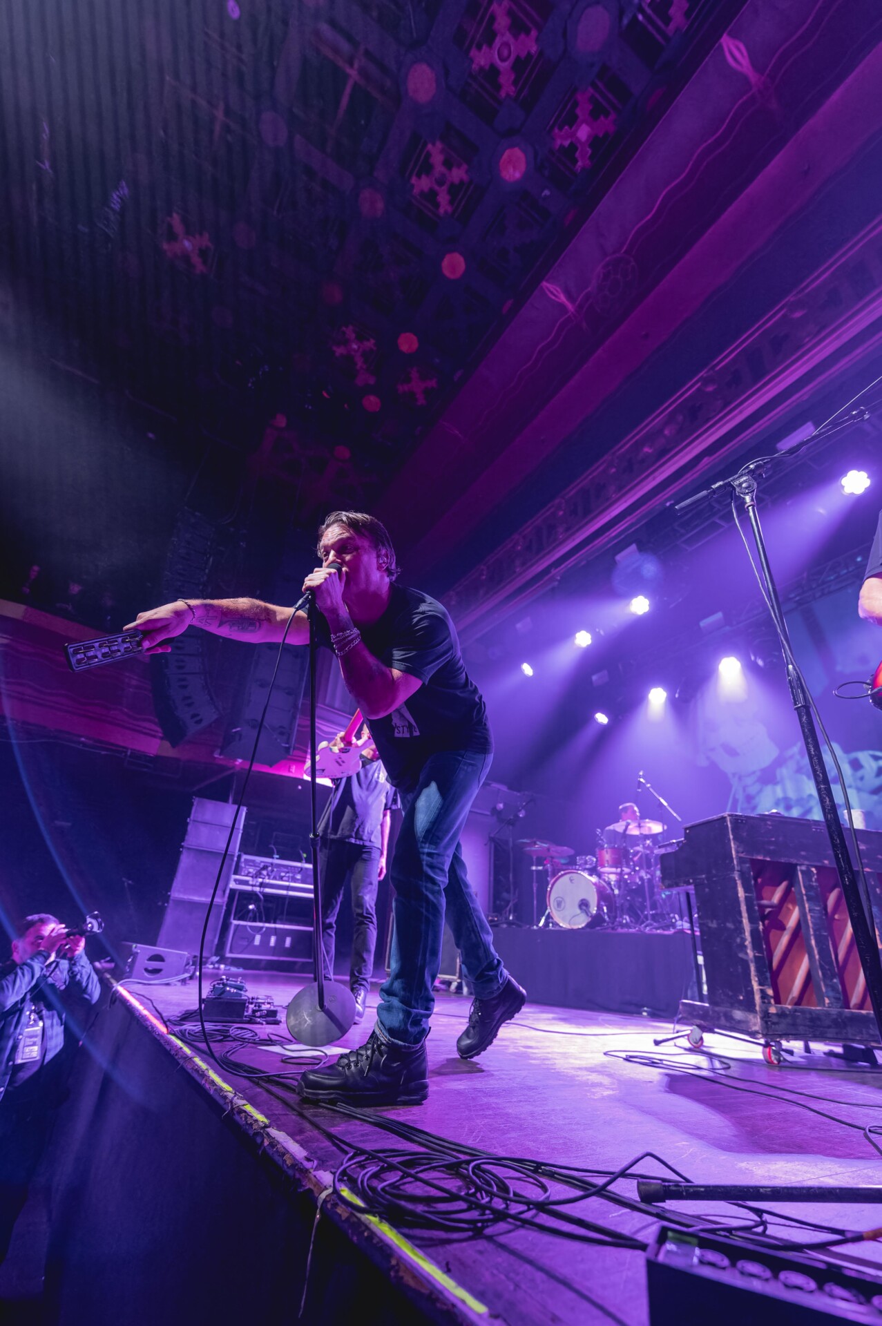 Inside Cold War Kids' 20th Anniversary Tour With Joe P At Webster Hall ...